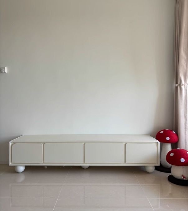 [Free Delivery]Cream Style Solid Wood TV Console / TV Cabinet with Side ...
