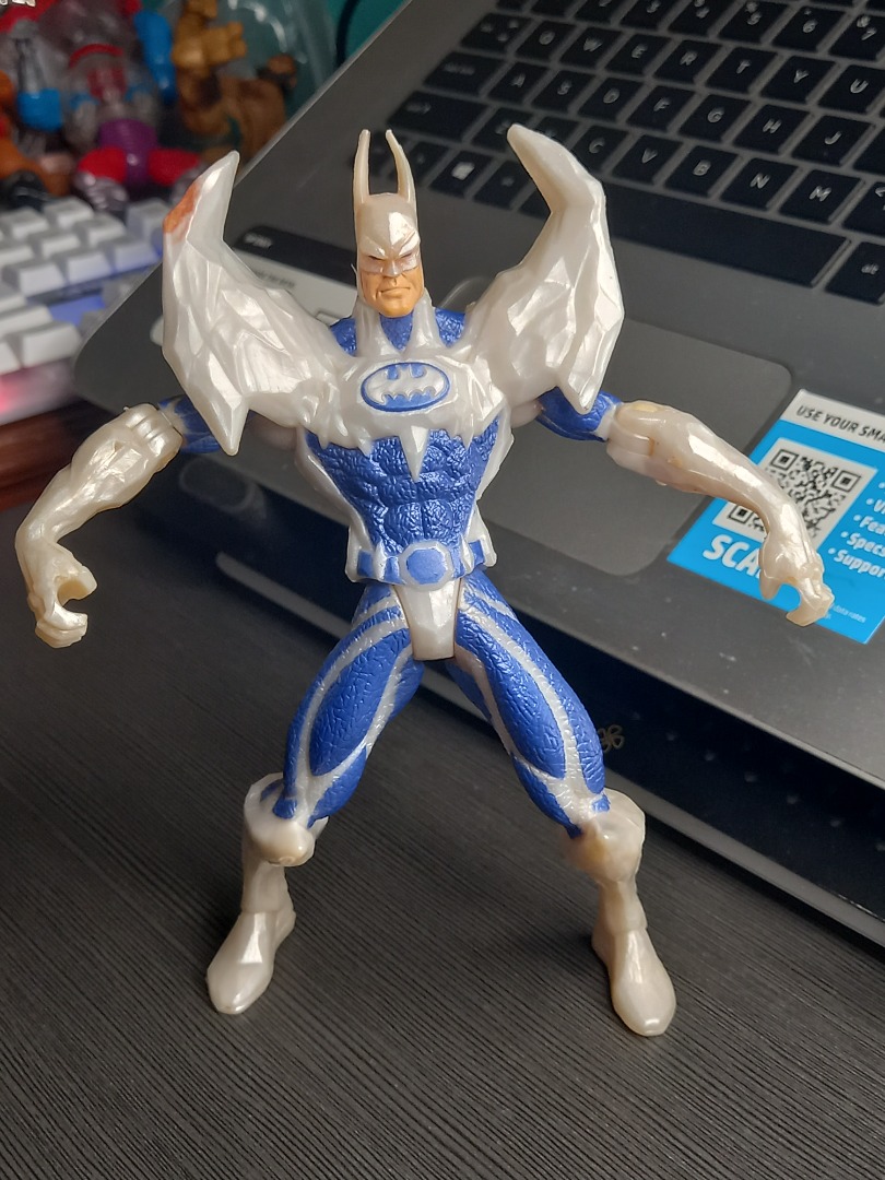 "Glacier Shield Batman" Vintage 1997 Kenner DC Comics Legends Of The ...