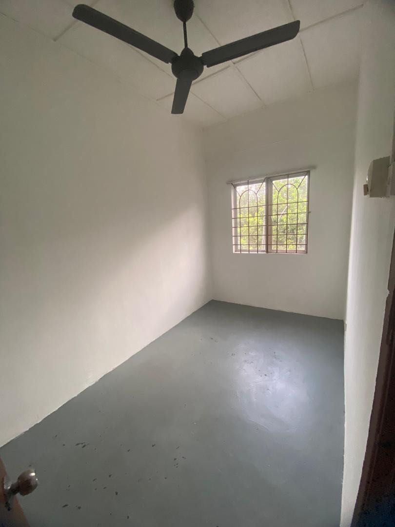 Landed Double Storey, Property, Rentals on Carousell