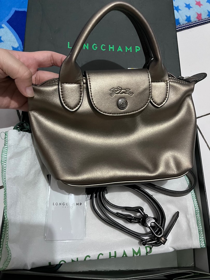 Longchamp Cuir Gold, Fesyen Wanita, Tas & Dompet di Carousell
