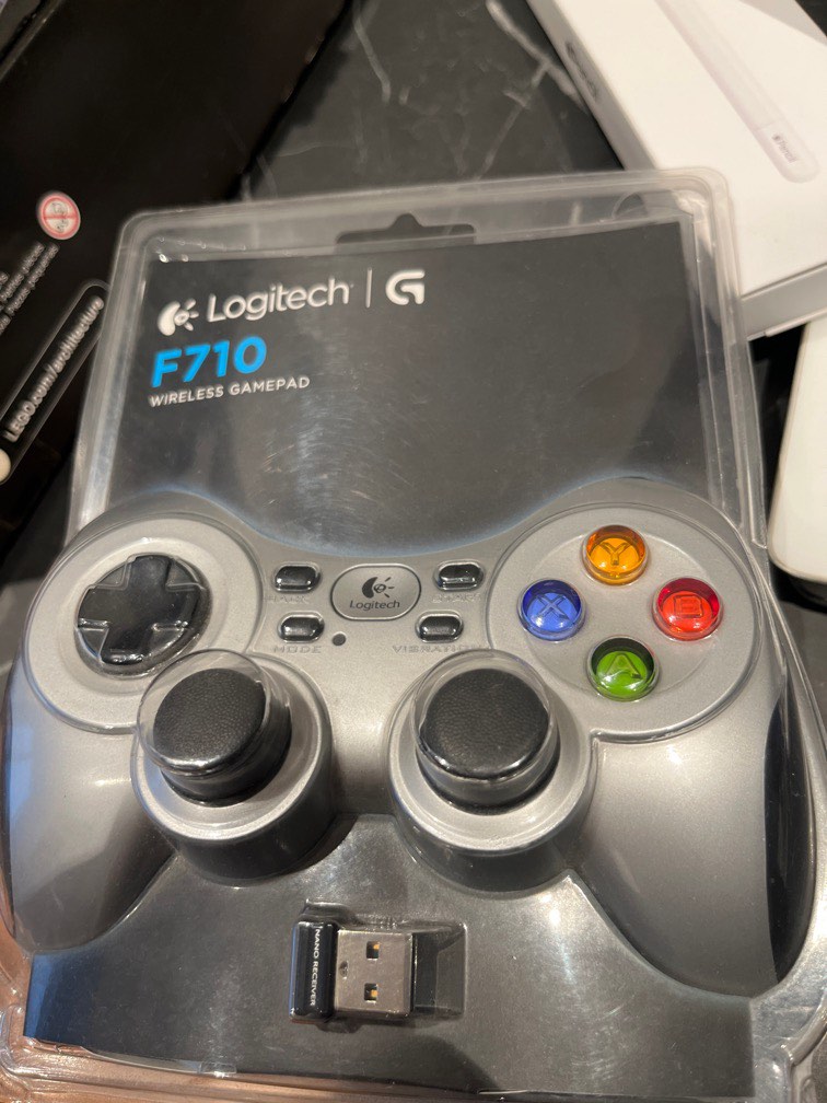 Logitech F710 wireless gamepad, Video Gaming, Gaming Accessories ...