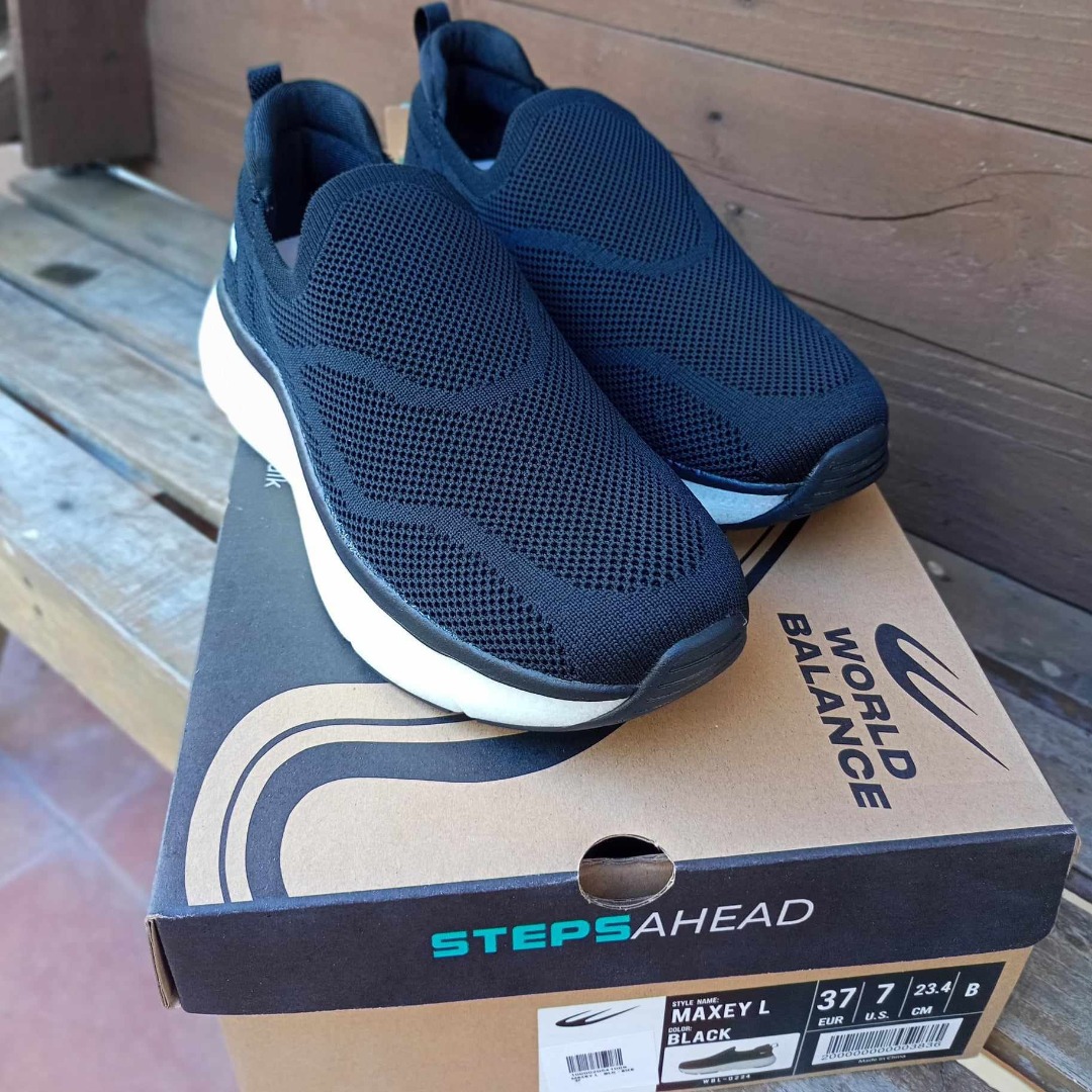 Maxey Ladies Size 37 World Balance Bacolod City, Women's Fashion ...