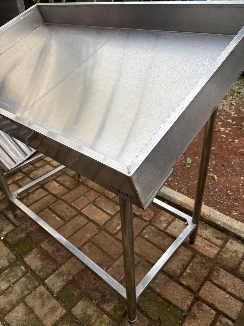 Meja Display Stainless Ikan dan Ayam Potong, Kitchen & Appliances di ...