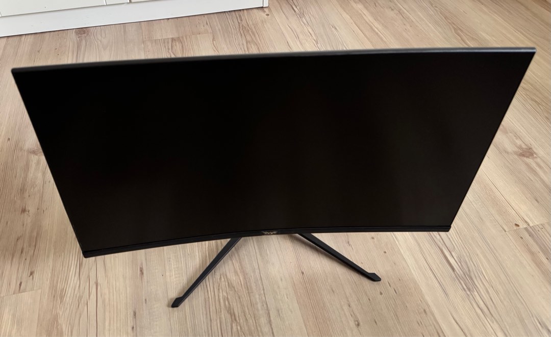 Monitor, Computers & Tech, Desktops on Carousell