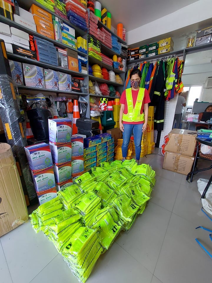 SAFETY VEST NEON GREEN COLORS REFLECTORIZED, Everything Else, Others on ...