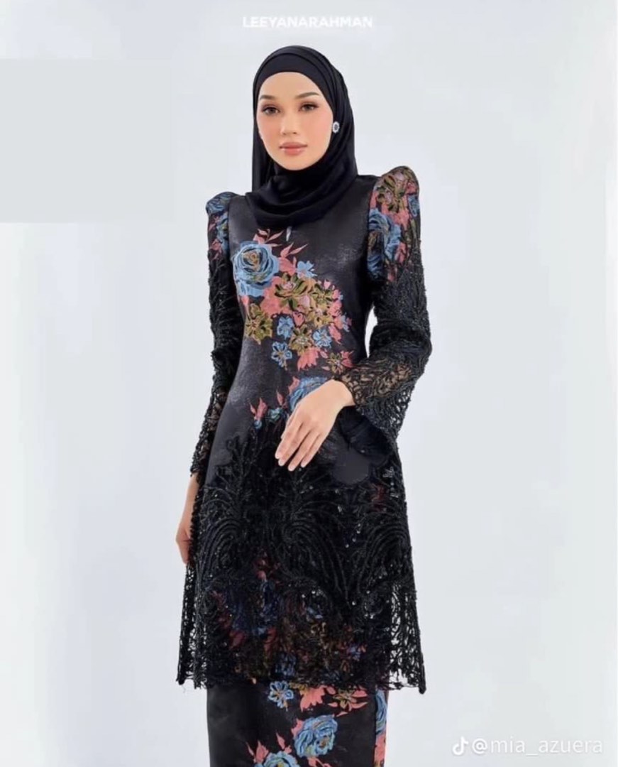 Syarqia LeeyanaRahman, Women's Fashion, Muslimah Fashion, Baju Kurung ...