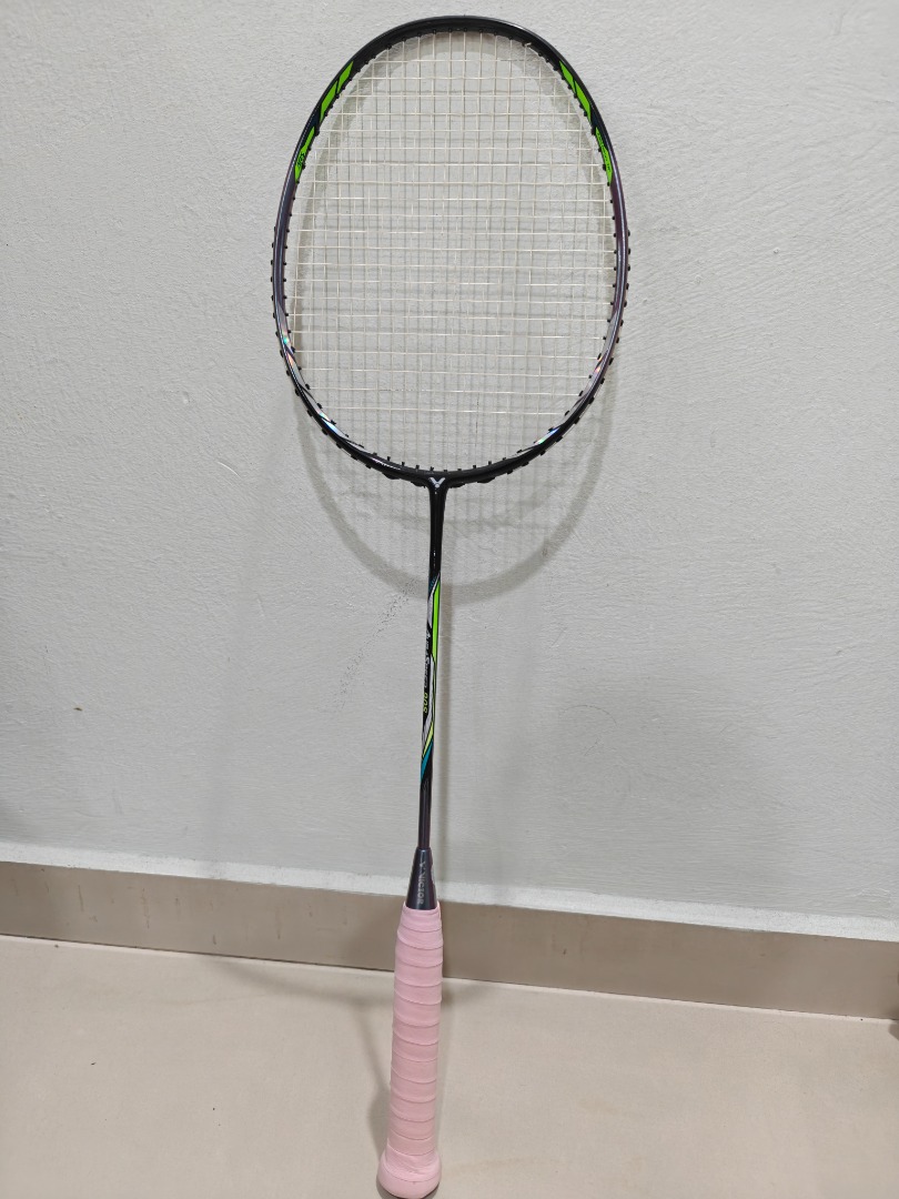 Victor Auraspeed 90s, Sports Equipment, Other Sports Equipment and ...