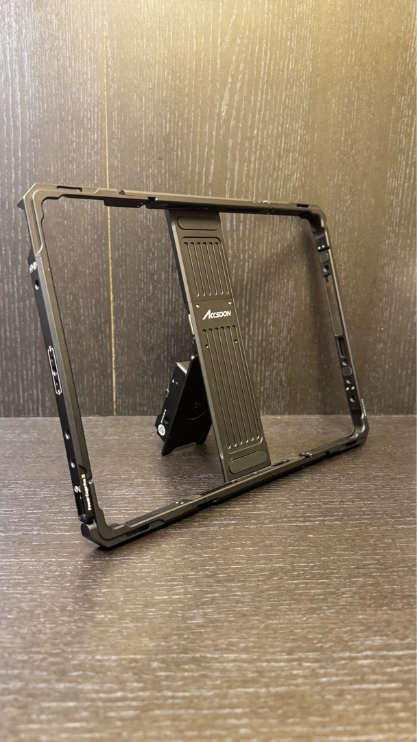Accsoon iPad Power Cage Pro II, Mobile Phones & Gadgets, Mobile ...