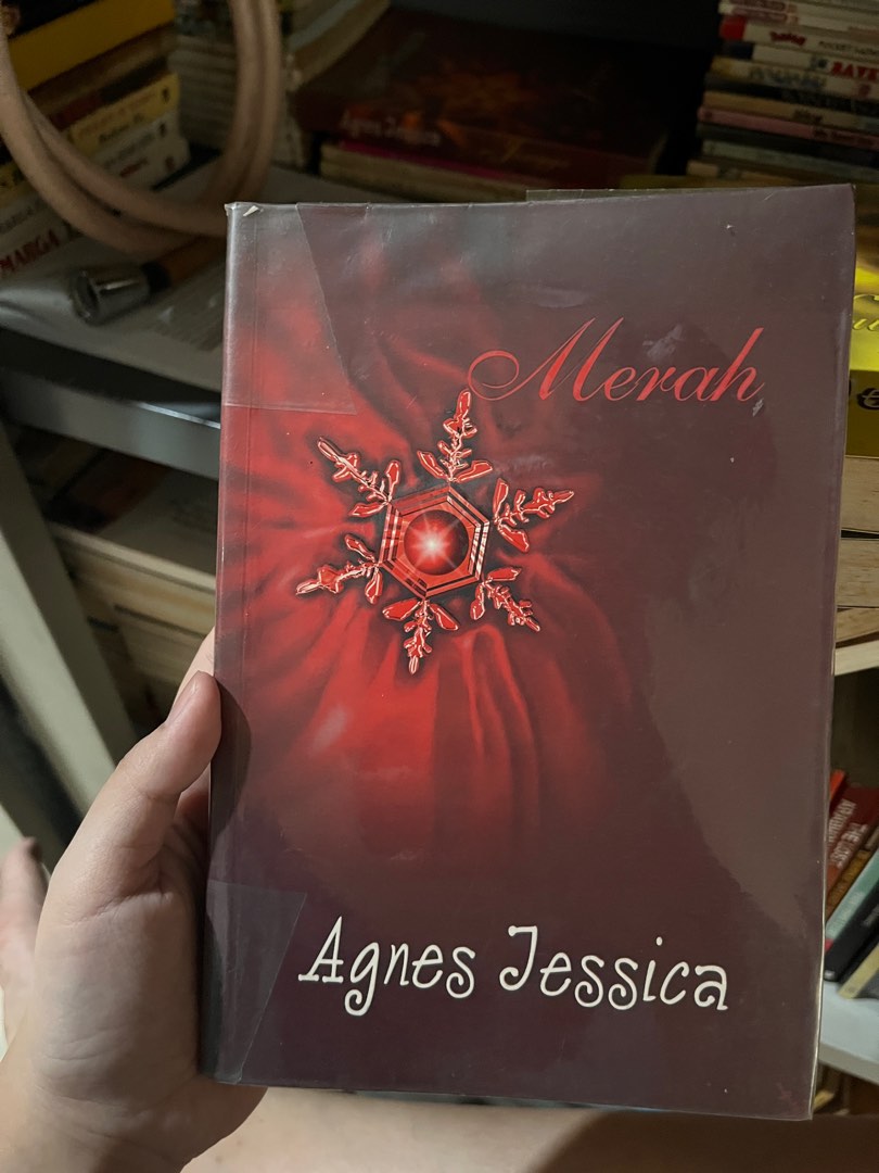 Agnes jessica merah, Buku & Alat Tulis, Buku di Carousell