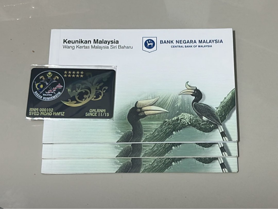 BNM Folder Set RM1 & 5 same number, Hobbies & Toys, Collectibles ...