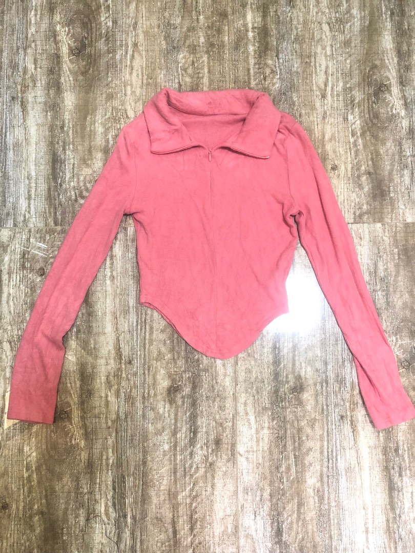Dazy colar longsleeve top, Women's Fashion, Tops, Longsleeves on Carousell