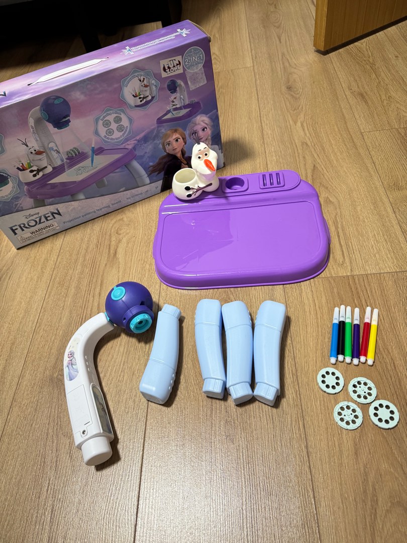 Disney frozen Elsa Anna art tracing projector toy, Babies & Kids ...
