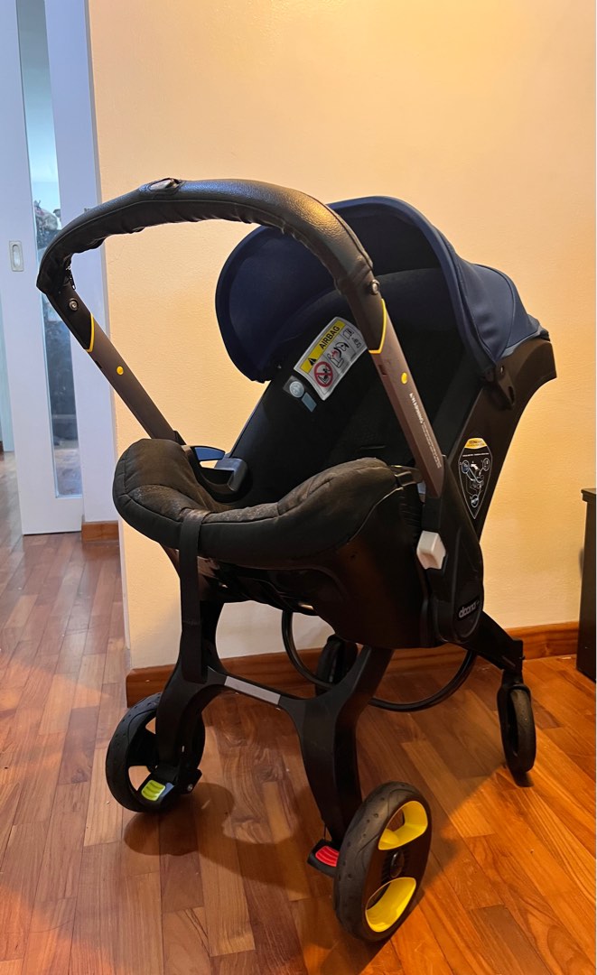 Doona Stroller / Pram / Carseat, Babies & Kids, Going Out, Strollers on ...