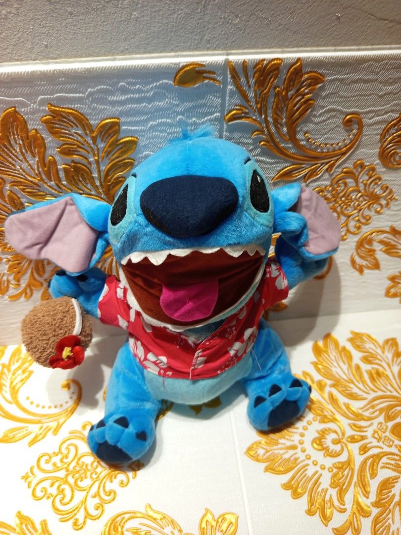 Hawaiian and coconut stitch, Hobbies & Toys, Toys & Games on Carousell