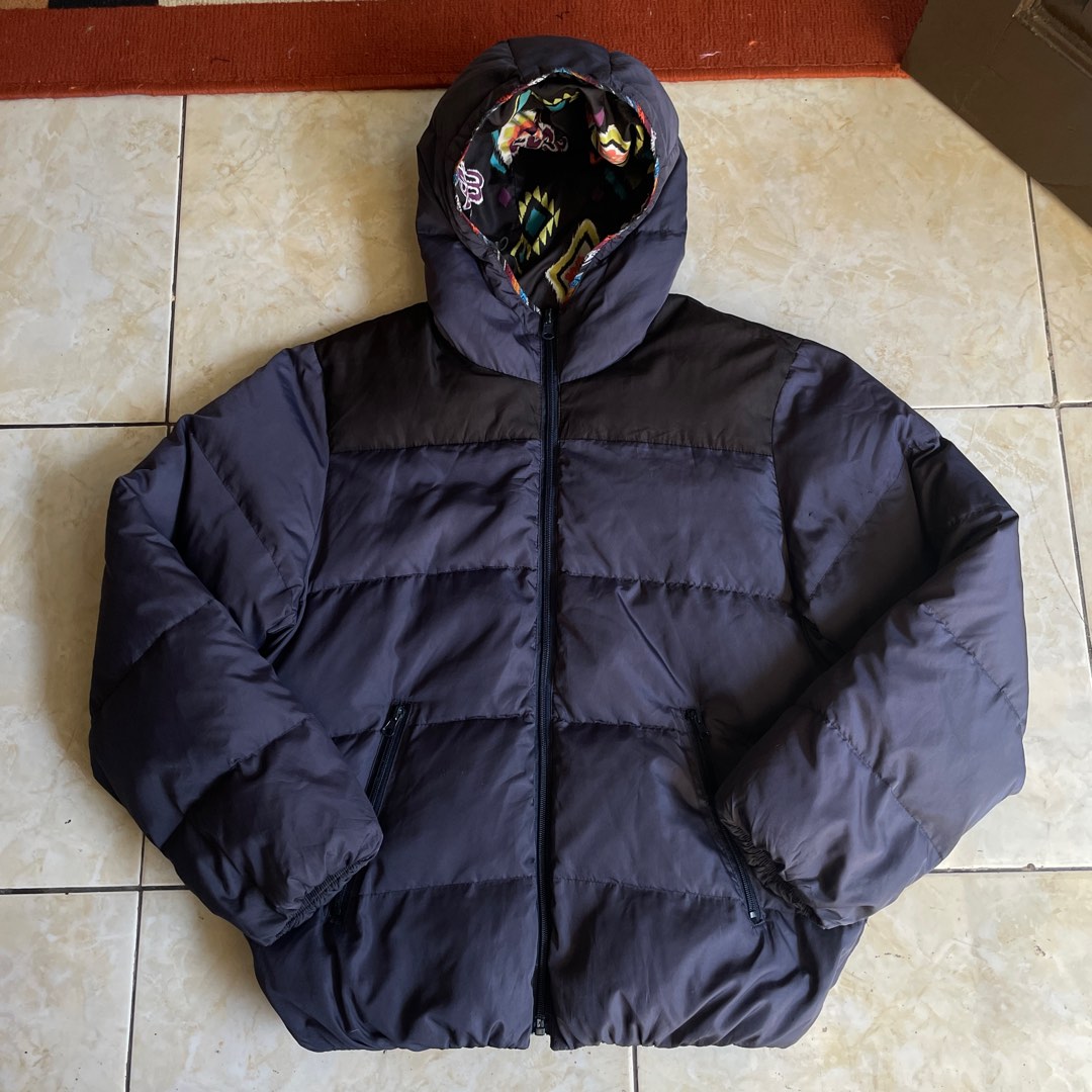 Jaket bulang Titicaca Reversible Puffer Jacket, Fesyen Pria, Pakaian , Baju Luaran di Carousell