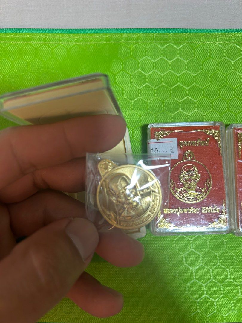 Lp Maha sila rian wealth fetching money bag with hand yant, Hobbies ...
