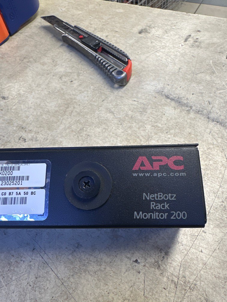 NetBotz Rack Monitor 200 (with 120/240V Power Supply), 電腦＆科技, 電腦周邊及配件 ...