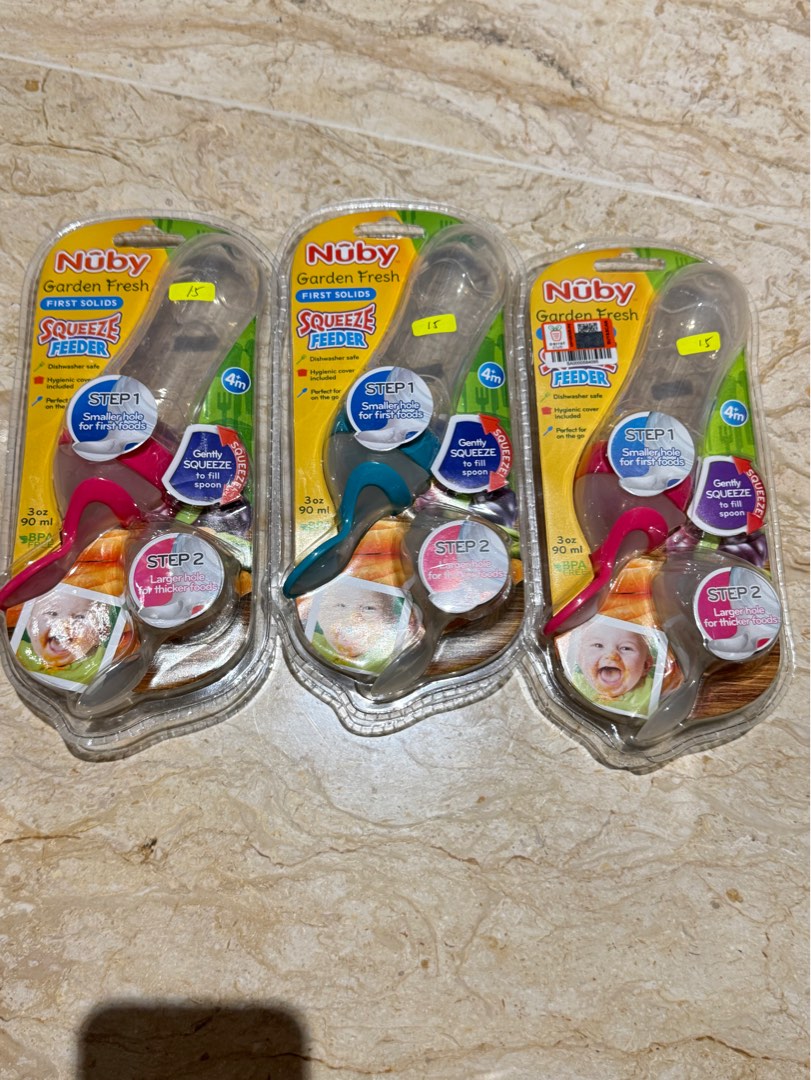 [NEW] Nuby First Solids squeeze food feeder with spoon, Babies & Kids, Nursing & Feeding ...