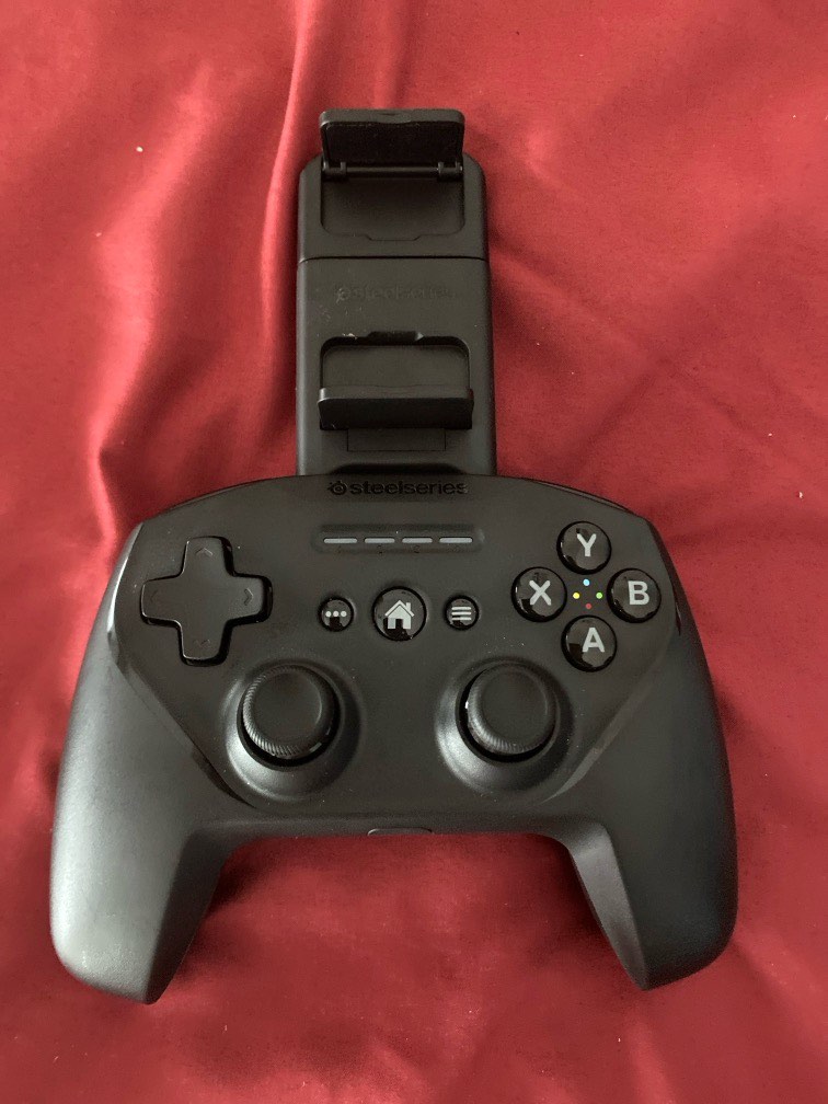 Nimbus+ Steelseries Wireless Controller for PC and Phone games + Phone ...