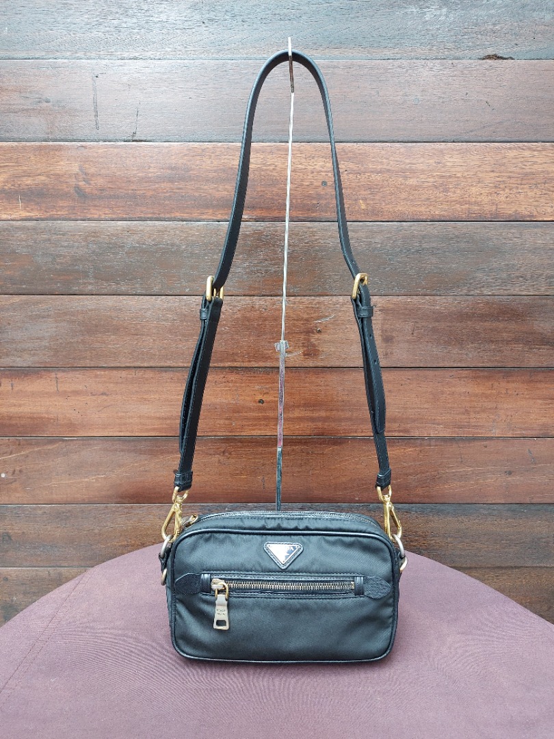 Prada Tessuto Front Pocket Crossbody Bag, Fesyen Wanita, Tas & Dompet ...