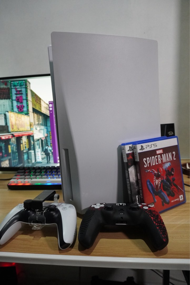 PS5 with SPIDERMAN 2, FF16, and 2 DS5, Video Gaming, Video Game ...