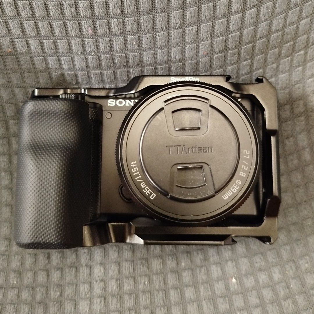 (URGENT SALE) SONY ZV-E10 Mirrorless Camera ZVE10 + TTARTISAN 27mm F2.8 ...