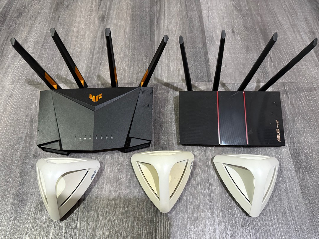 Asus router/mesh, TV & Home Appliances, Electrical, Adaptors & Sockets ...