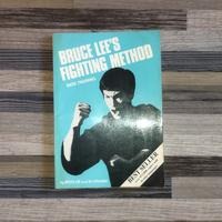 BRUCE LEE'S FIGHTING METHOD : BASIC TRAINING Oleh: Bruce Lee, Buku & Alat Tulis, Buku di Carousell