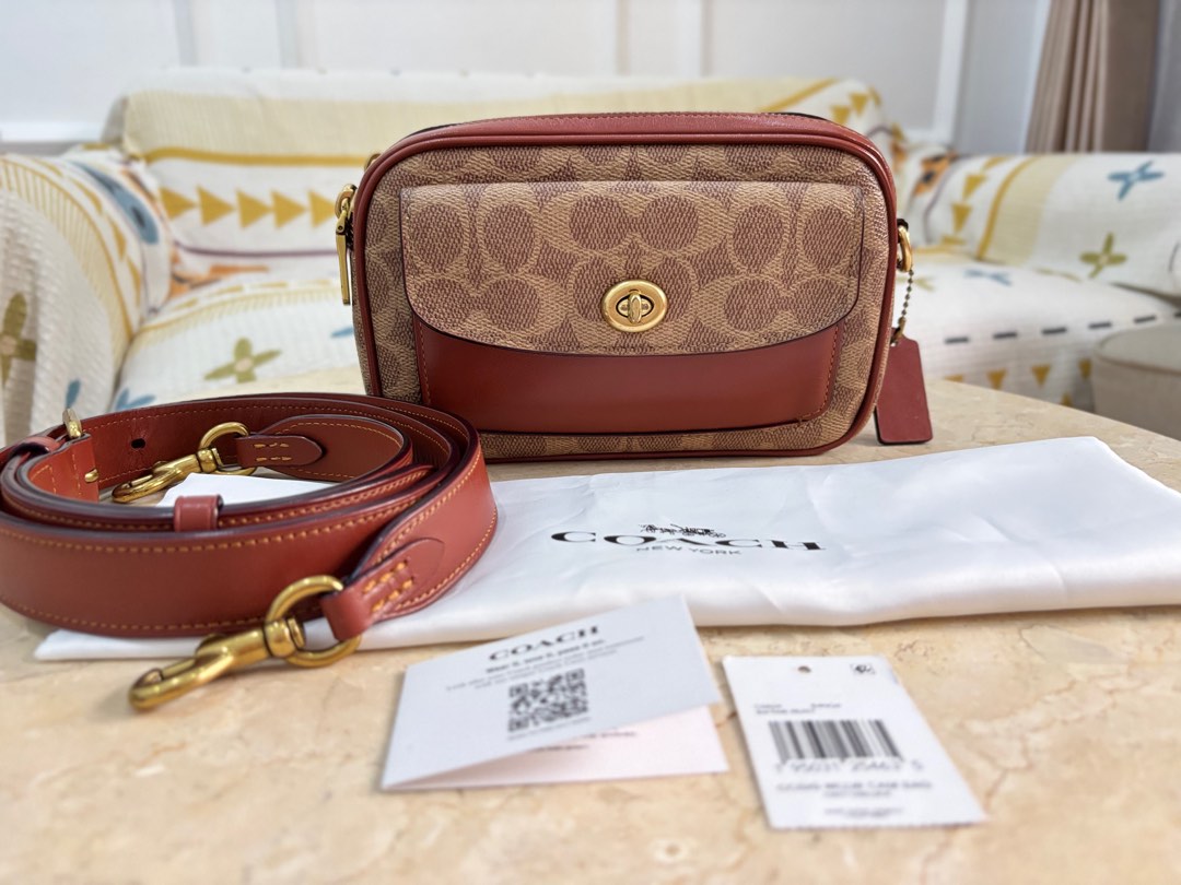 Coach Willow Camera Bag, Barang Mewah, Tas & Dompet di Carousell