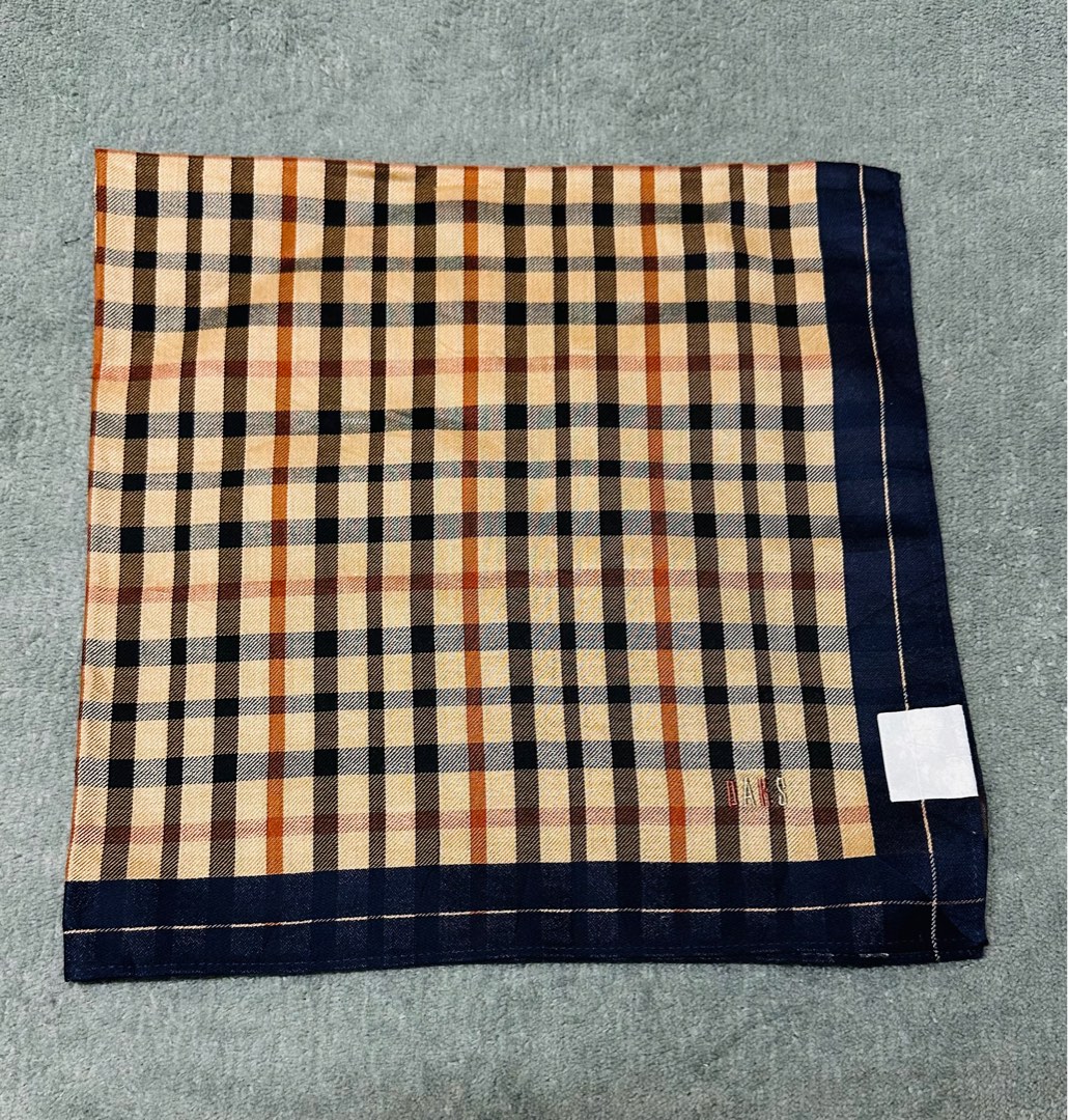 Daks Classic Handkerchief, Men's Fashion, Watches & Accessories ...