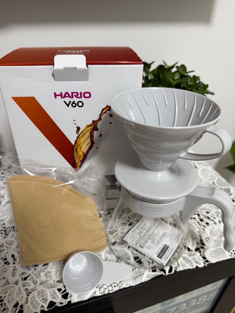 Hario V60 Coffee Server Set 02, Furniture & Home Living, Kitchenware ...