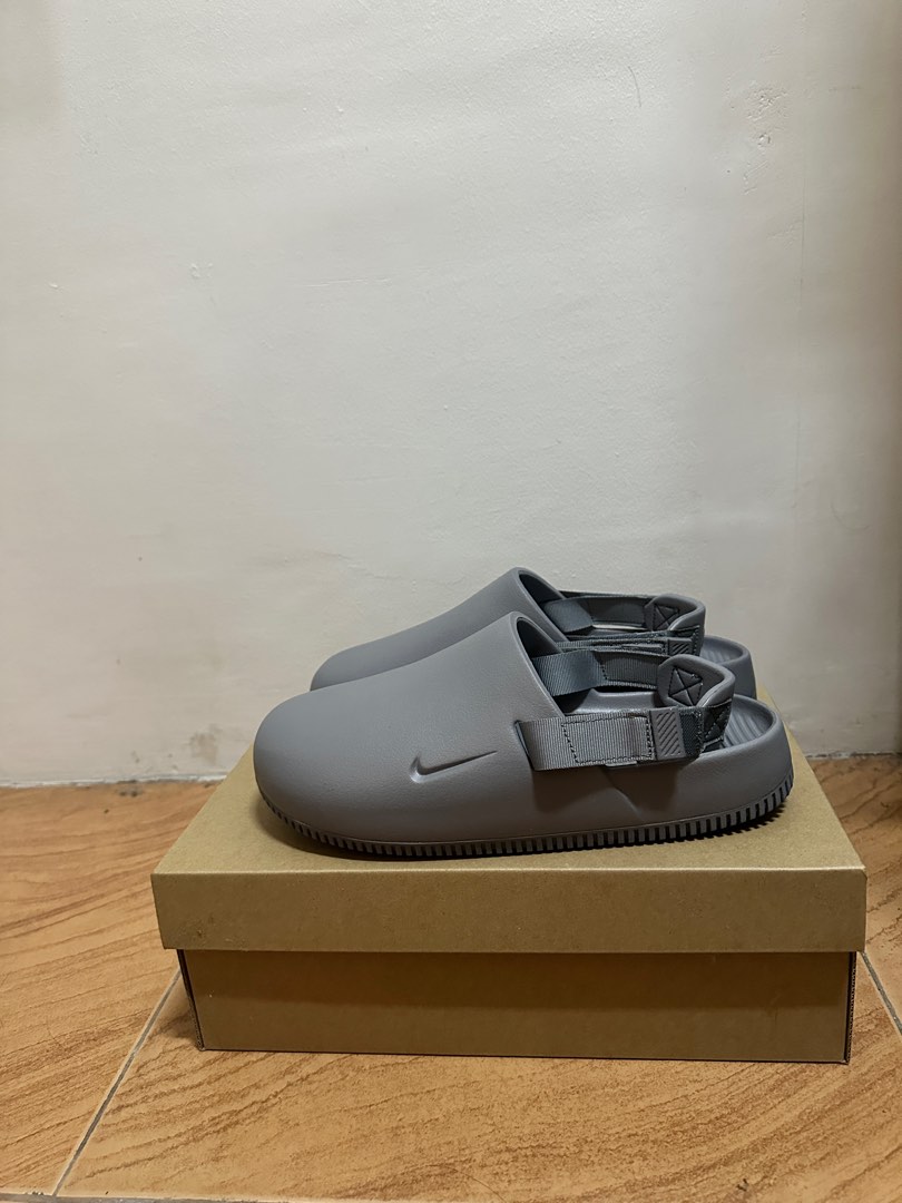 Nike Calm Mule Clogs, Men's Fashion, Footwear, Slippers & Slides on ...