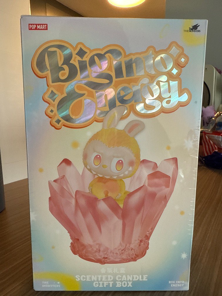 Popmart - labubu big into energy scented candle gift box, Hobbies ...