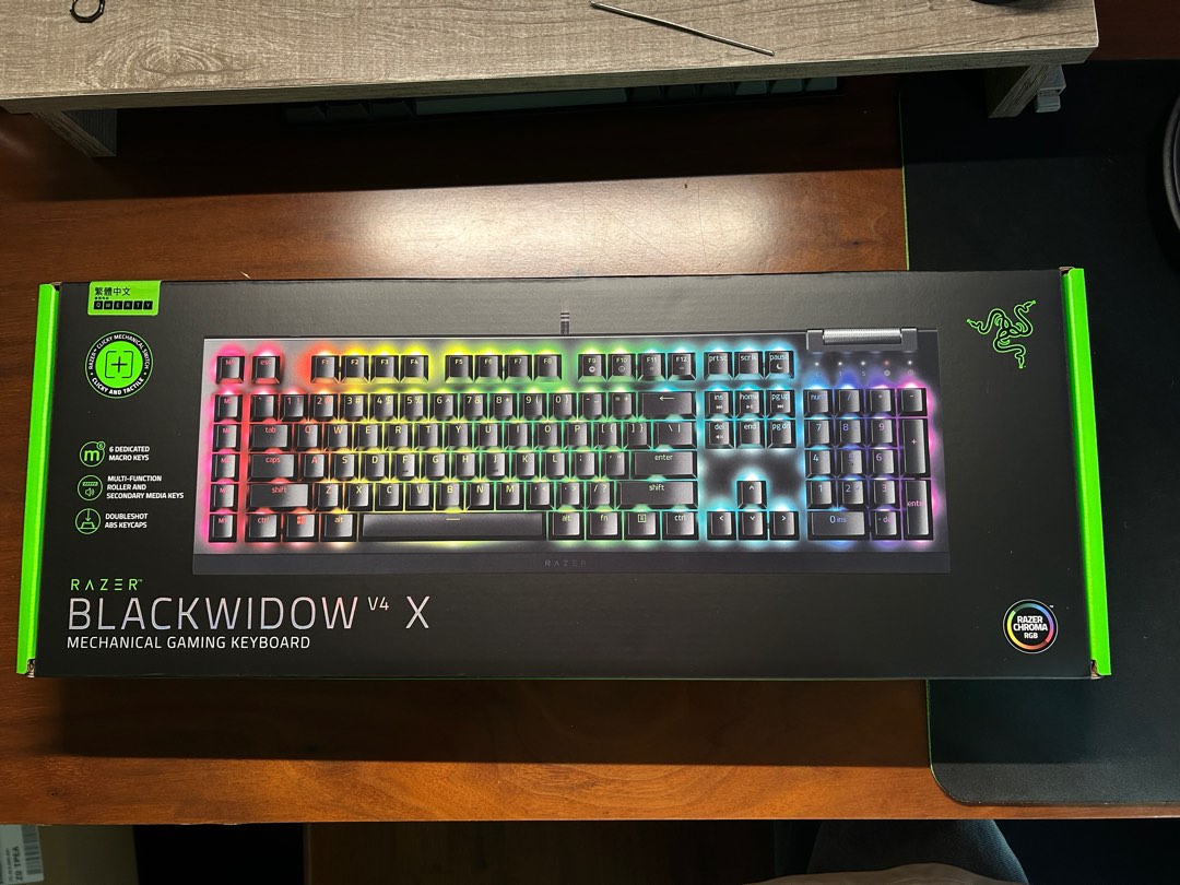 【RMA】Razer 雷蛇 BLACKWIDOW V4 V4X 黑寡婦 幻彩版 綠軸, 電腦及科技產品, 電腦周邊產品, 電腦鍵盤及相關產品在旋轉拍賣
