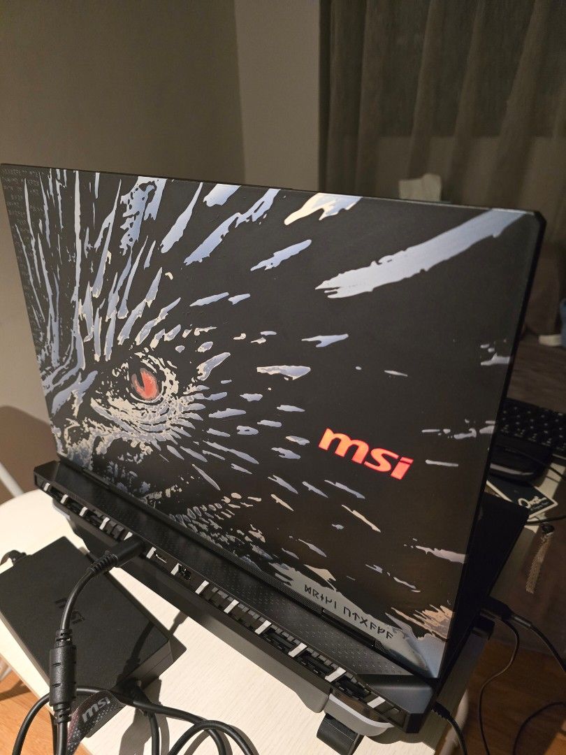 Black Friday Save S$2000,18% Off! RTX 5090 MSI Titan 18" 4K Mini-LED ...