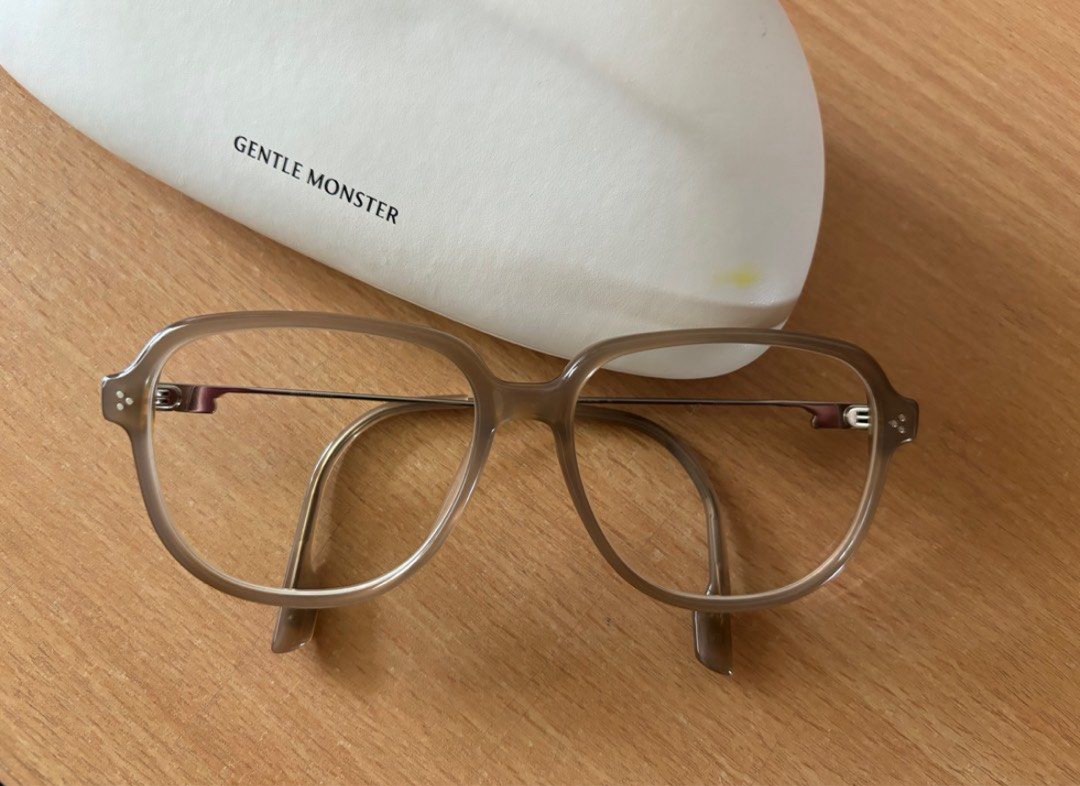 Spectacles gentle monster, Men's Fashion, Watches & Accessories ...