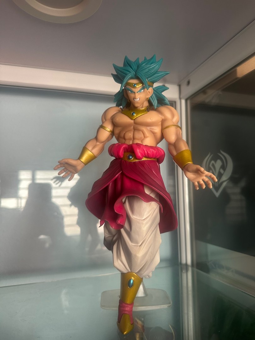 Super Saiyan prince broly blue hair (BIB) kuji figure, Hobbies & Toys ...