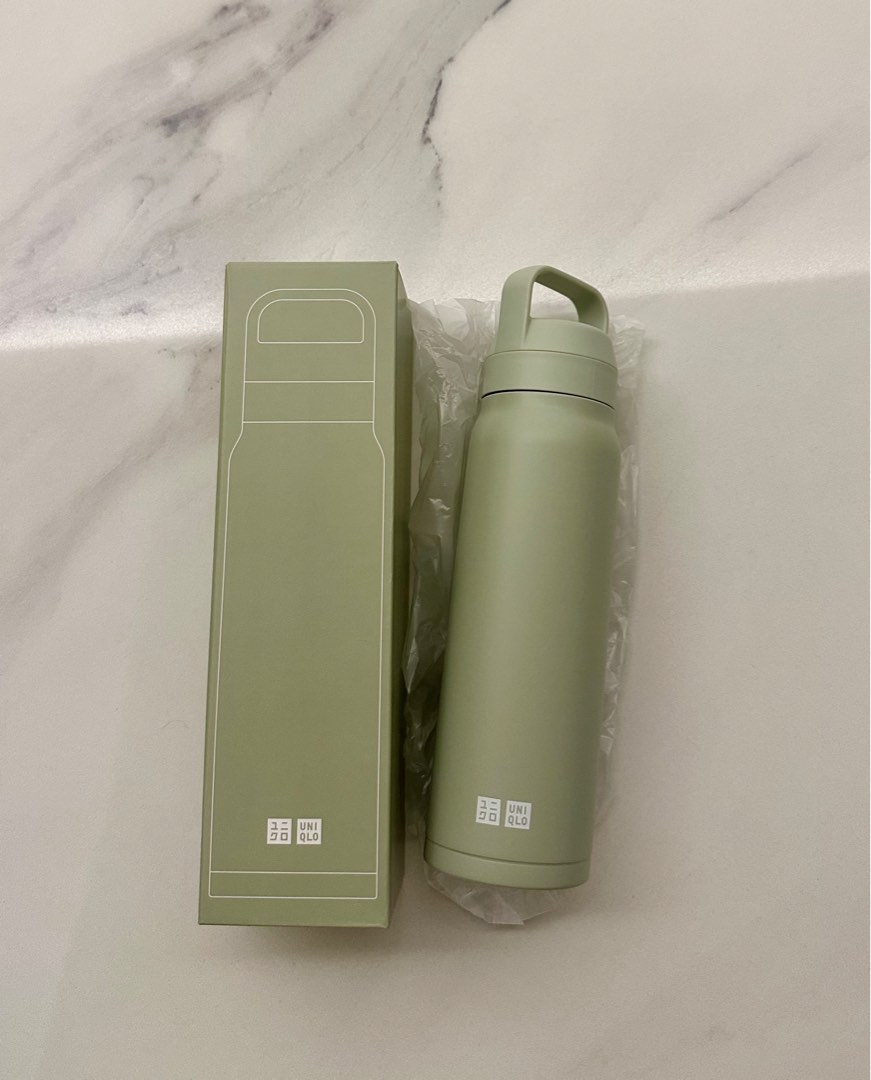 Uniqlo stainless steel bottle tumbler (green), Furniture & Home Living ...