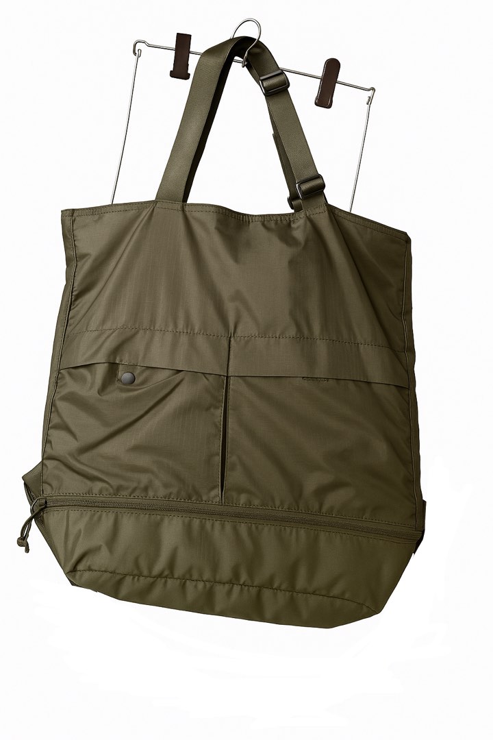 UNIQLO Utility 2WAY Bag, Women's Fashion, Bags & Wallets, Backpacks on ...