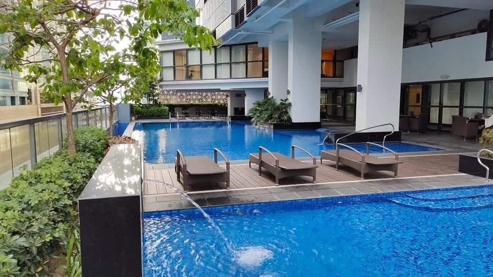 Uptown Ritz Condo 2 bedroom with car park, Property, Rentals ...