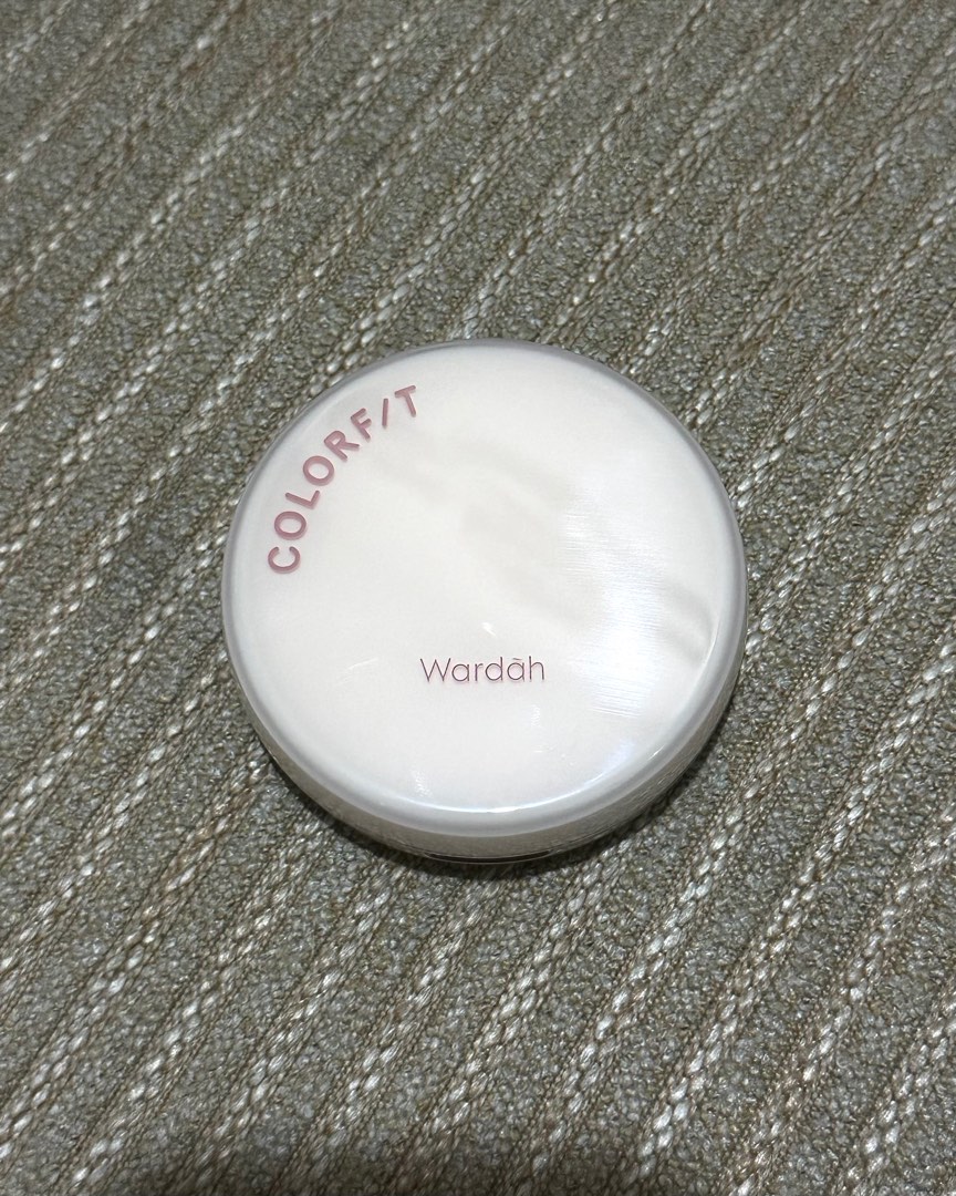 Wardah Colorfit Perfect Glow Cushion 32N, Kesehatan & Kecantikan, Rias ...