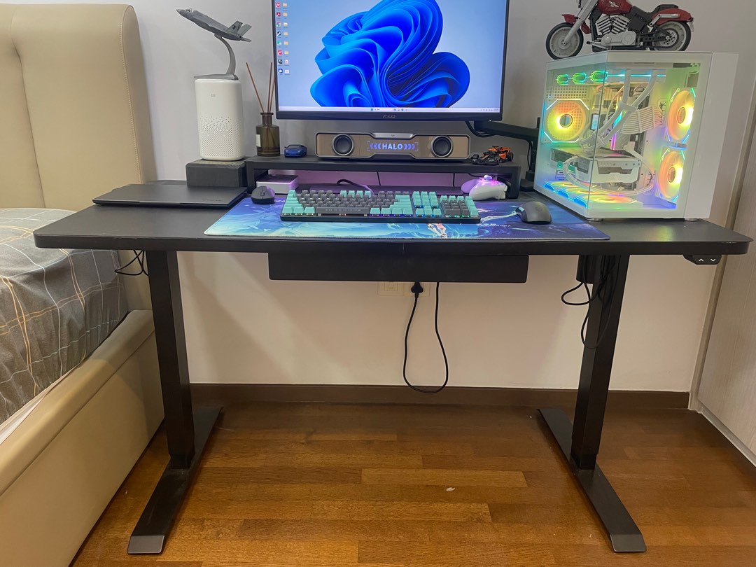 Adjustable Electric Computer Table, Furniture & Home Living, Furniture ...