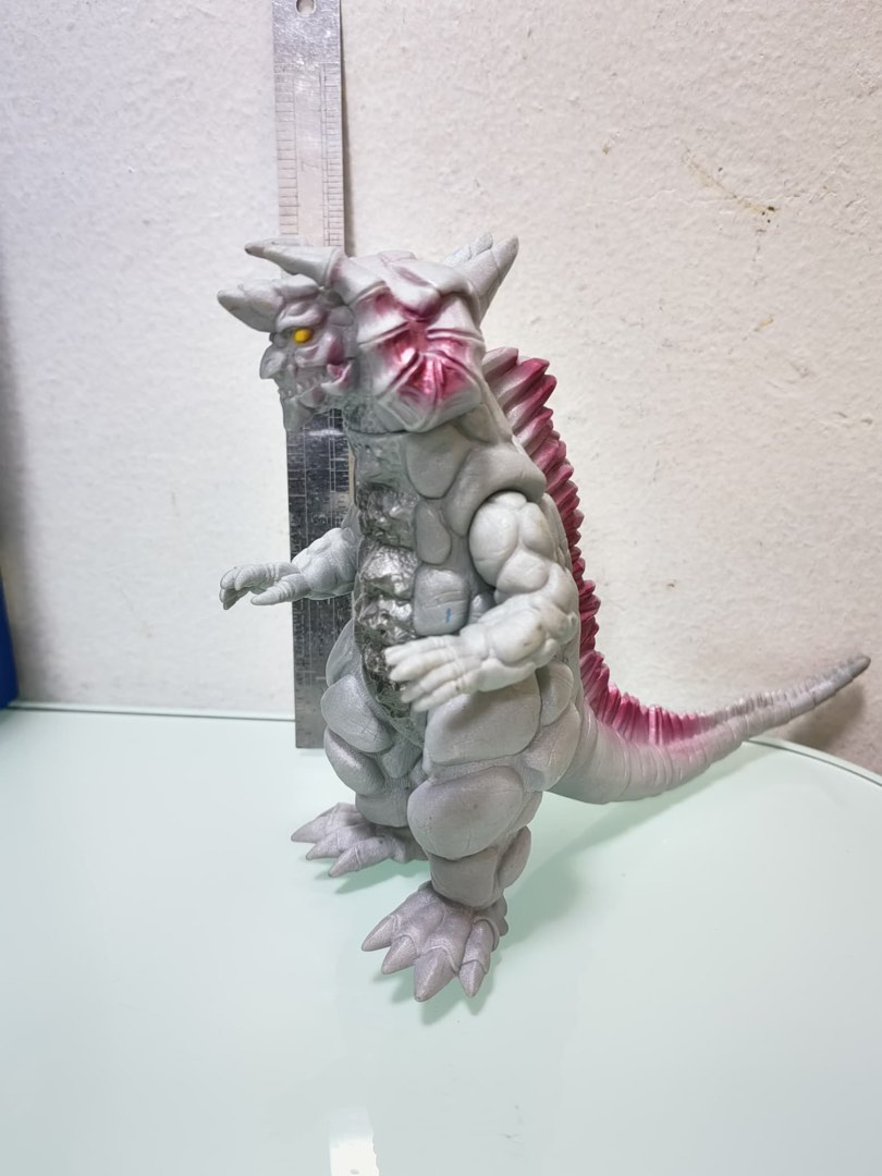 Bandai Ultraman Monster Kaiju Slivergon 6.5, Hobbies & Toys, Toys ...