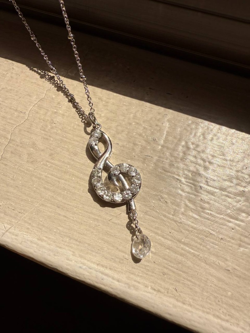 Chomel Treble Clef Music Cubic Zirconia Necklace, Women's Fashion ...