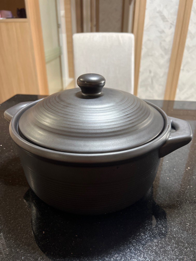 Claypot (best for making salted kampung chicken), Furniture & Home Living, Kitchenware ...