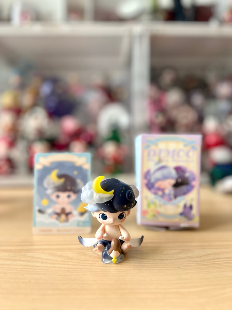 Dimoo Weaving Wonders Moonlight Explorer, Hobbies & Toys, Toys & Games on Carousell