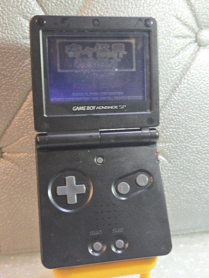 Gameboy Advance SP Game Boy GBASP (The screen is aging) 送奇奇怪界 GBA game ...