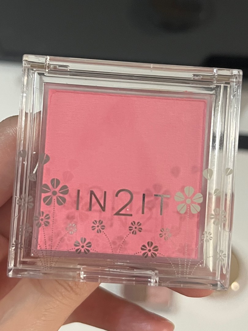 In2it Matte powder blush, Beauty & Personal Care, Face, Makeup on Carousell