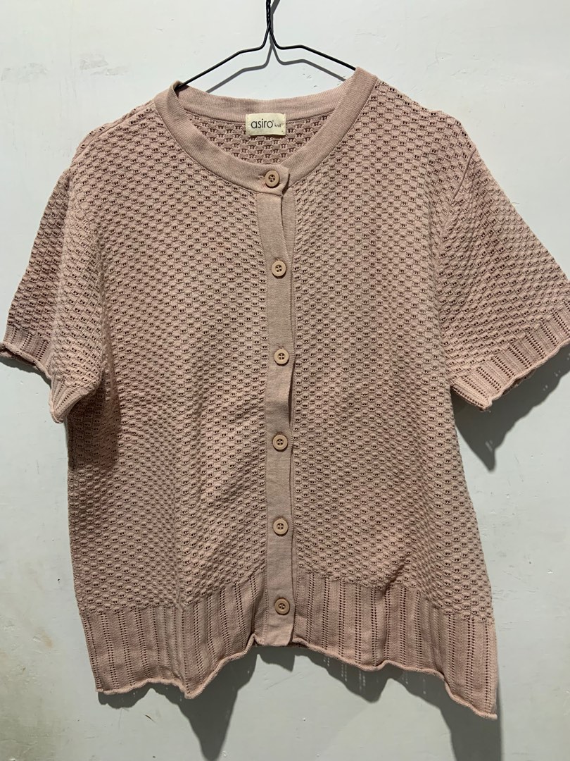 Merek ASIRO Knit, Fesyen Wanita, Pakaian Wanita, Atasan di Carousell