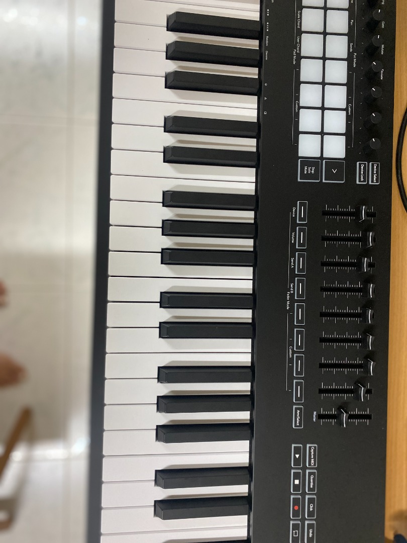 NEW NOVATION LAUNCHKEY MK3 88 keys - NOT SECOND HAND PICK UP SERANGOON ...